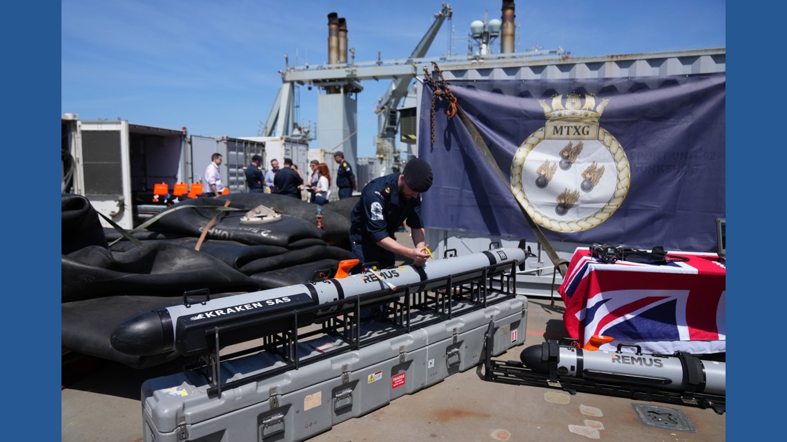 Britain's navy prepares to clear mines in the Strait of Hormuz while ...