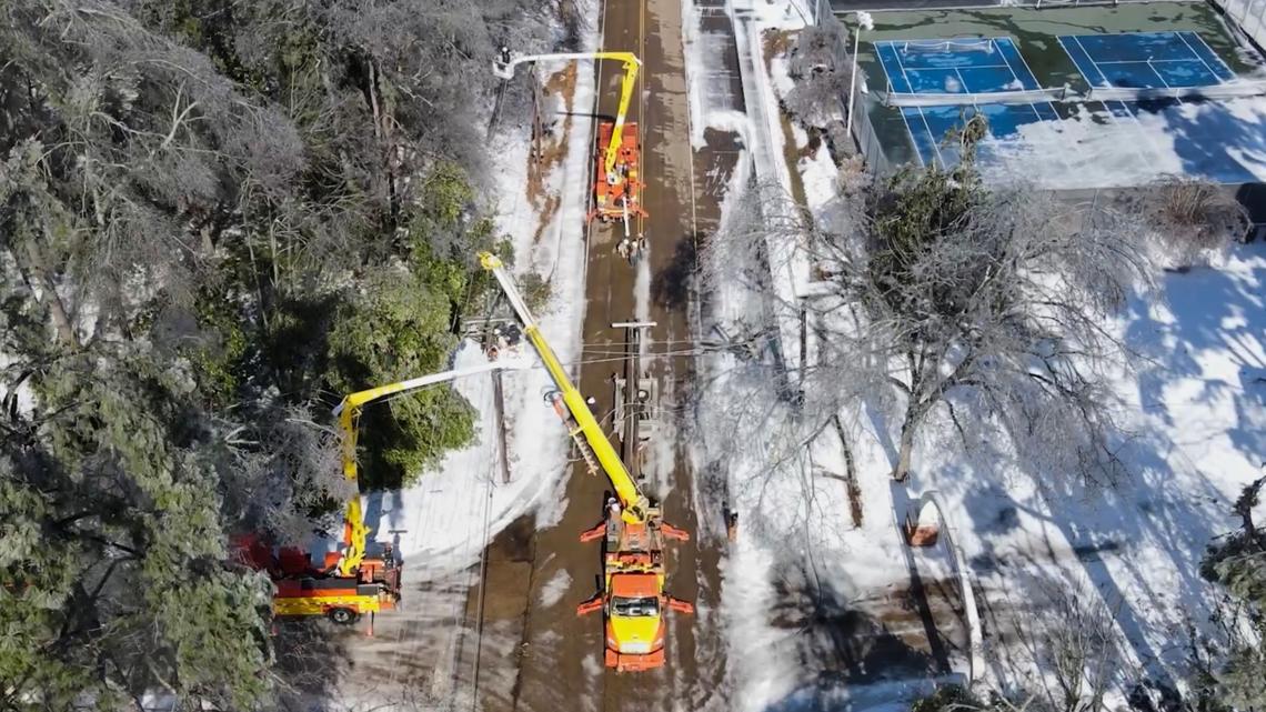 'Life-or-death': Crews in the South race to restore power, open roads ...