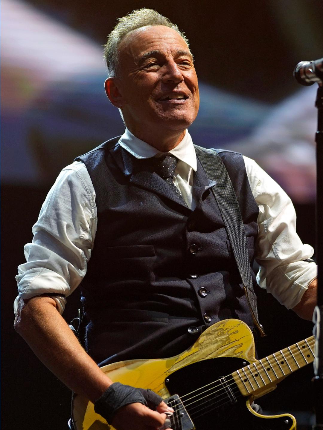 Bruce Springsteen announces 2026 ‘Land of Hope and Dreams’ tour | wtol.com