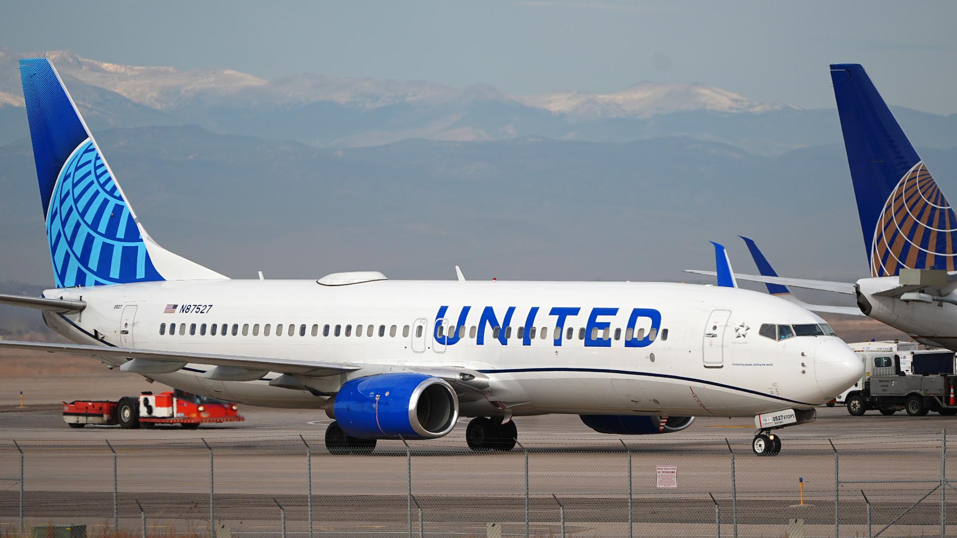 United asks judge to toss lawsuit over 'window seats' without windows ...
