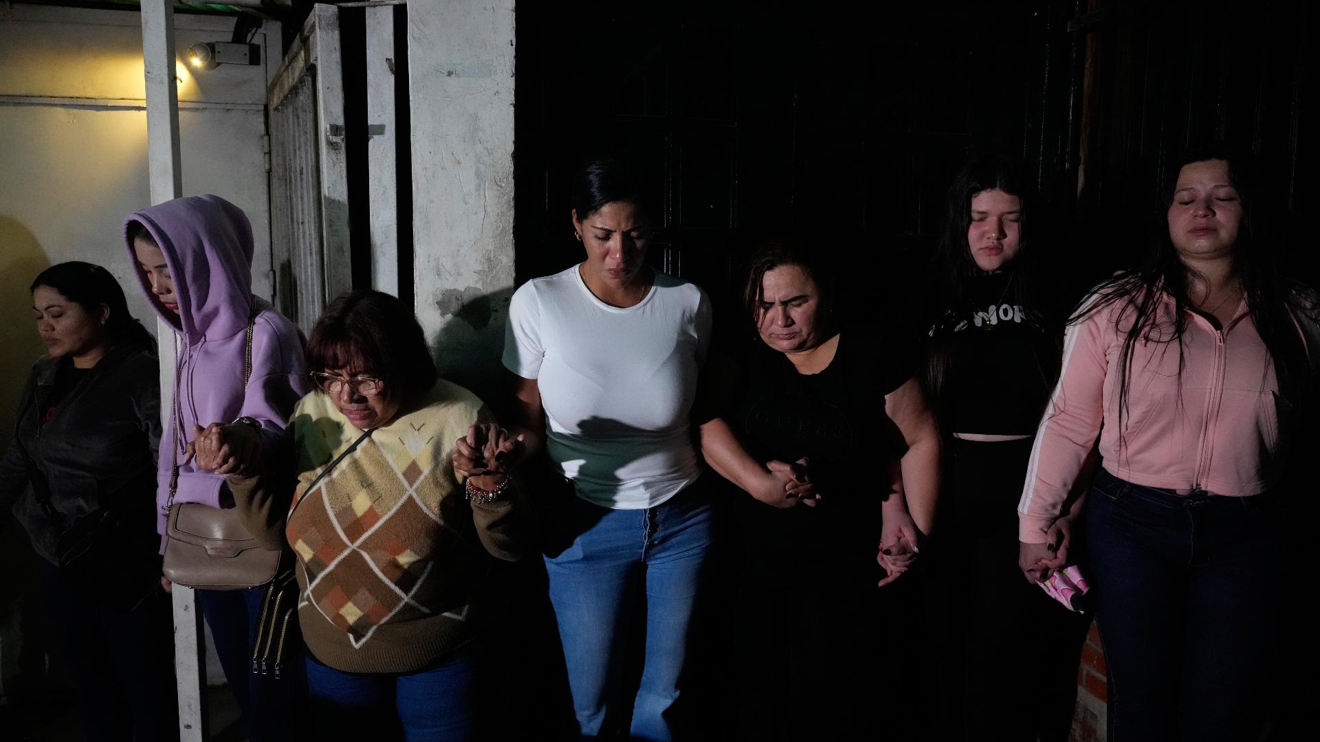 US cancels planned Venezuela strikes after prisoner releases, Trump ...