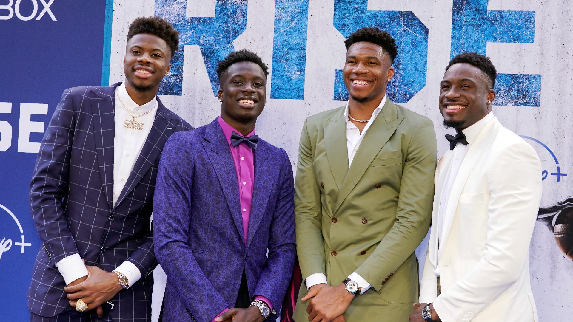 Milwaukee Bucks make NBA history signing Alex Antetokounmpo | wtol.com