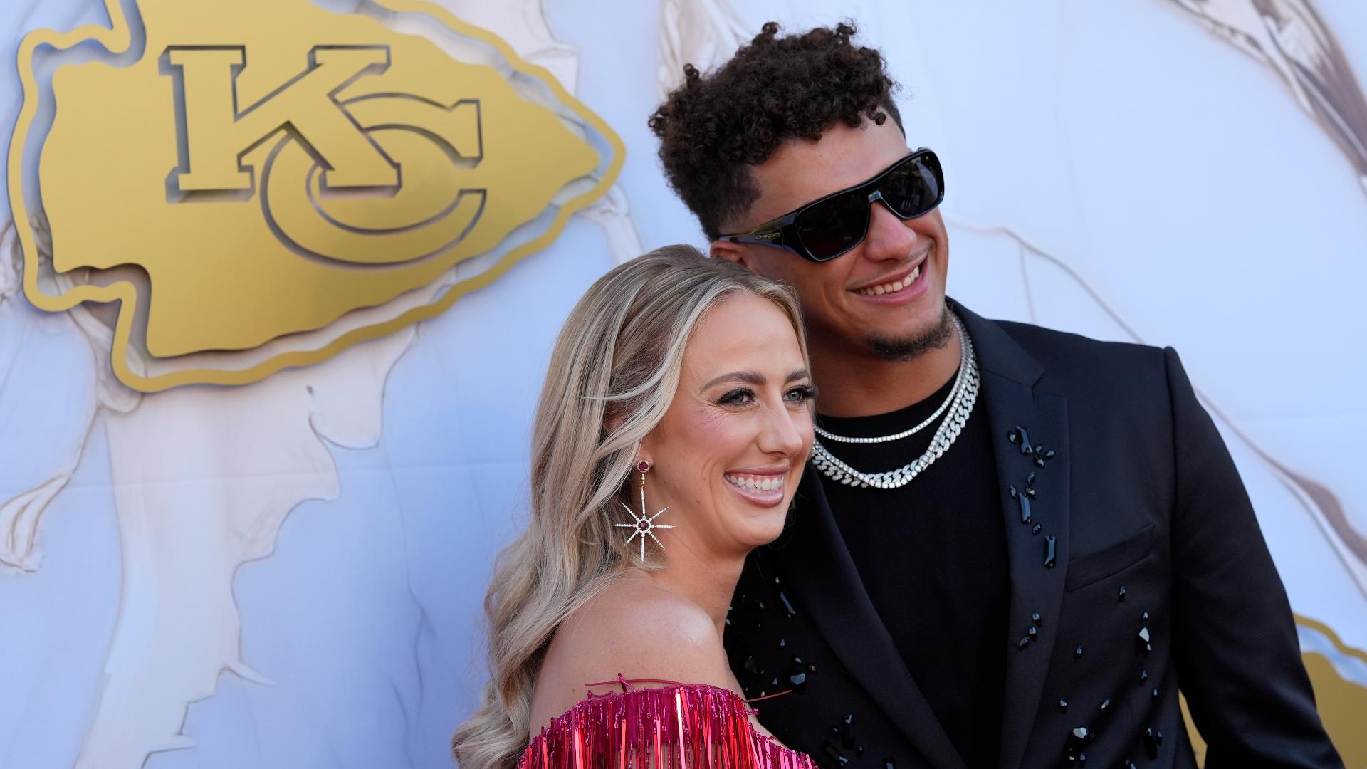 Patrick, Brittany Mahomes welcome daughter Golden Raye during Chiefs ...