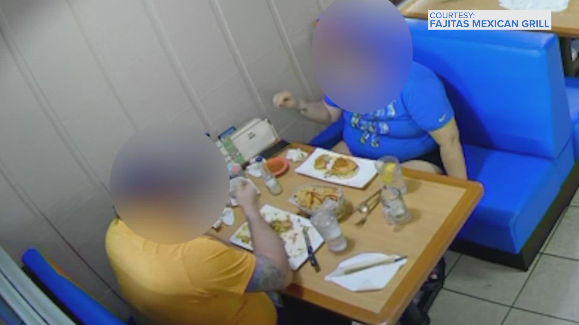 Viral video exposes couple's alleged scam to get free meal at Texas ...