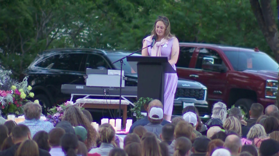 Mother speaks at memorial for daughters in Wenatchee | wtol.com