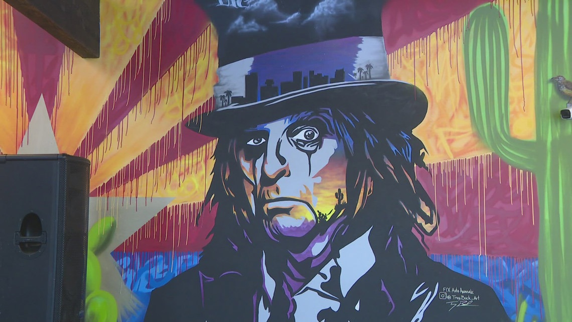 Alice Cooper bringing ‘Alice’s Attic’ Tour to Toledo’s Stranahan ...