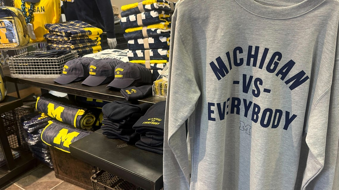 'Michigan vs. Everybody' becomes Wolverines' mantra | wtol.com