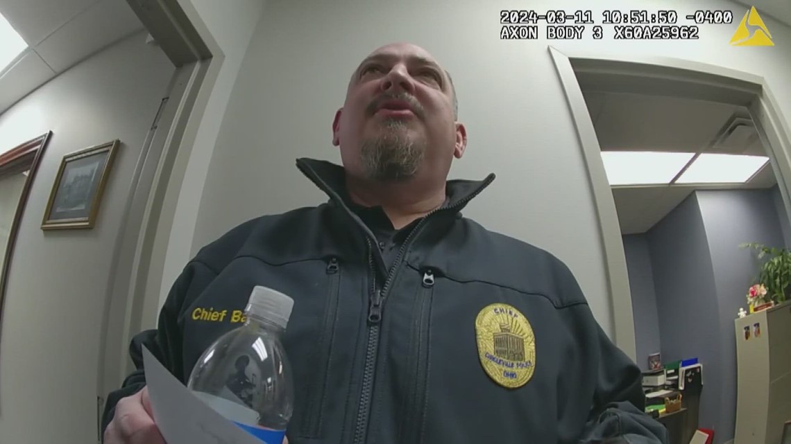 Central Ohio police chief placed on administrative leave by mayor ...