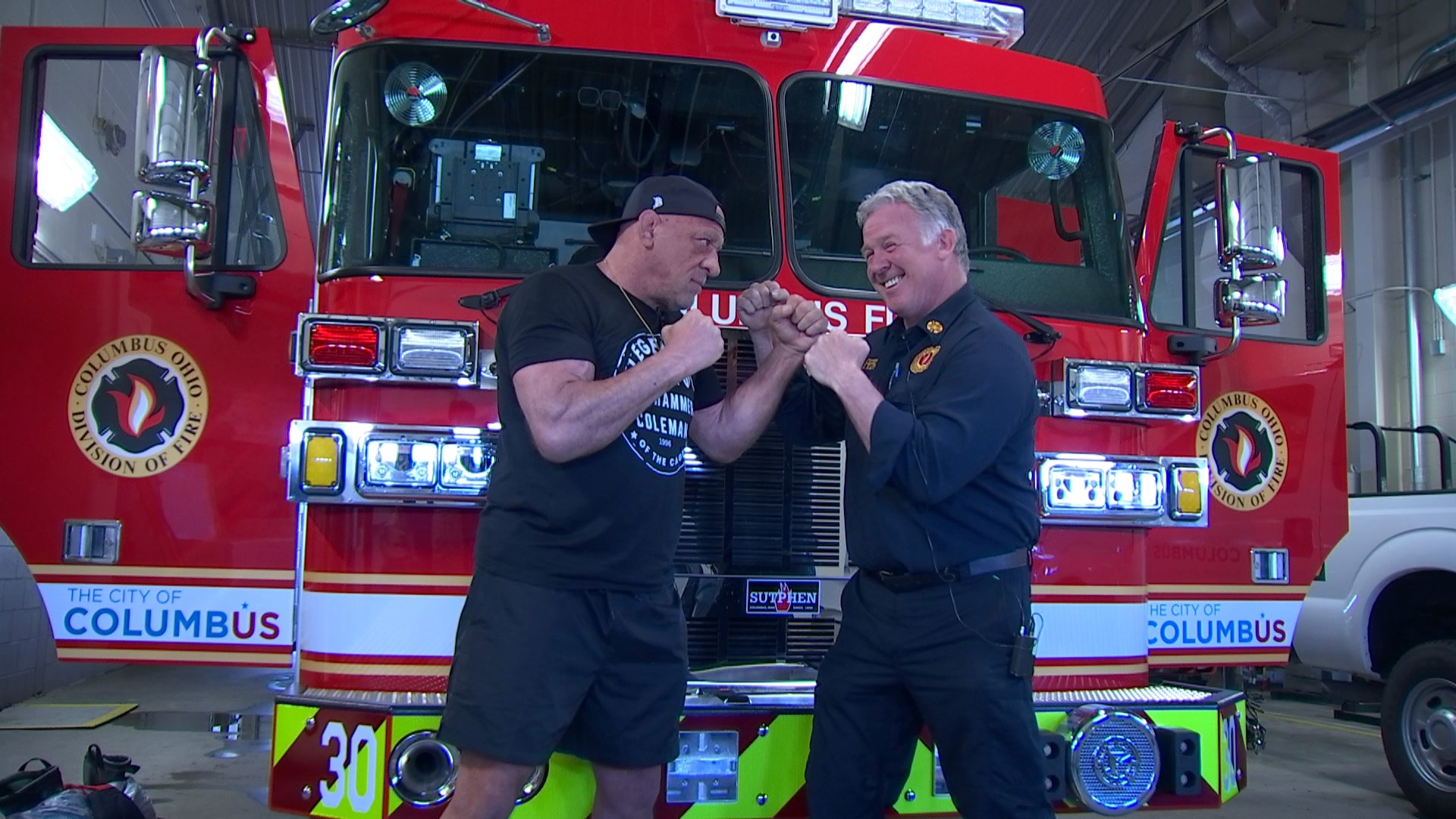 Former UFC fighter Mark Coleman tells story of saving parents | wtol.com