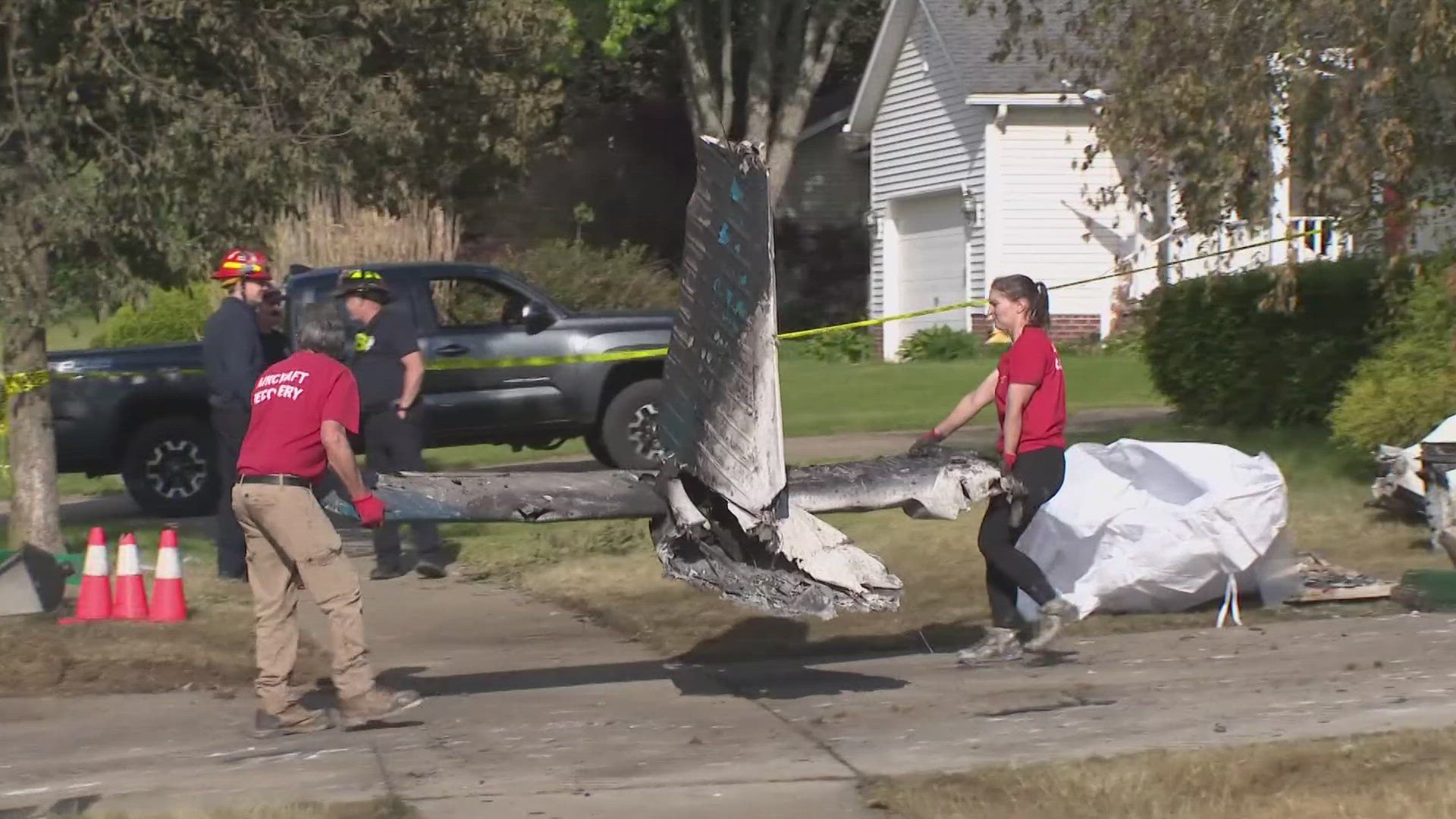 Victims in deadly Akron plane crash identified by Summit County Medical ...