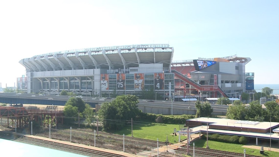 Browns owners say stadium options are renovation or dome | wtol.com