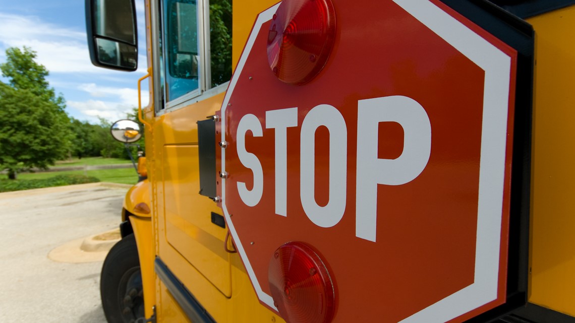 School bus traffic laws in Ohio: Here's when you have to stop | wtol.com