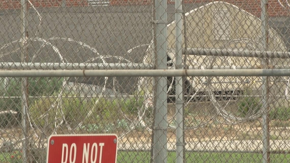 Richard Moore picks firing squad for execution in South Carolina | wtol.com