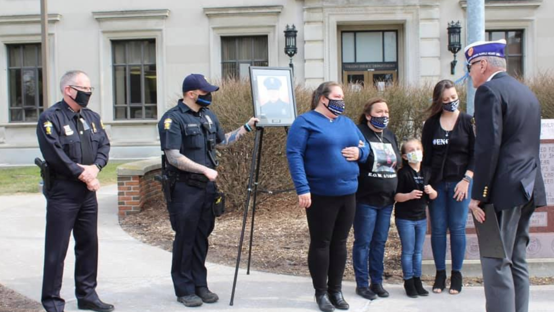 What honors did Toledo officer Brandon Stalker recieve? | wtol.com