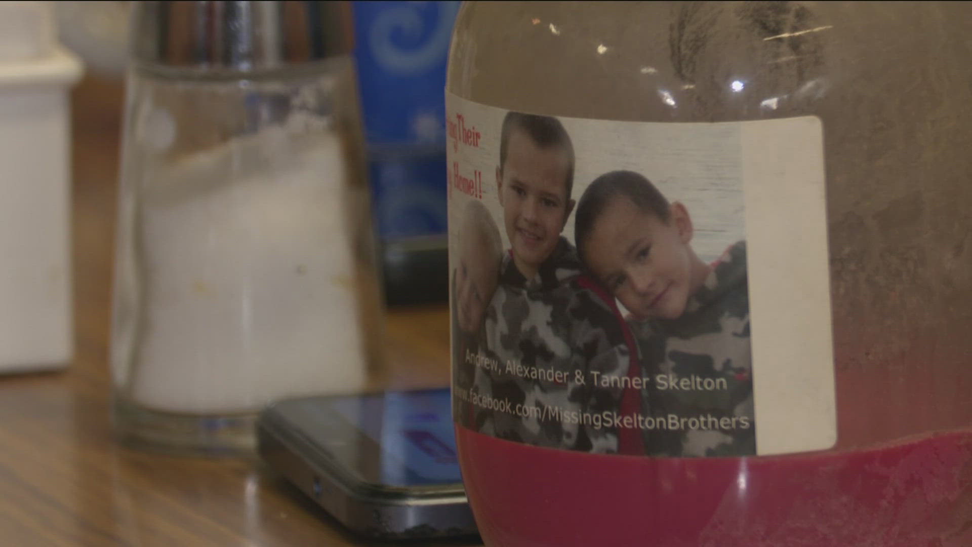 Father of missing Skelton brothers charged with murder, tampering with ...