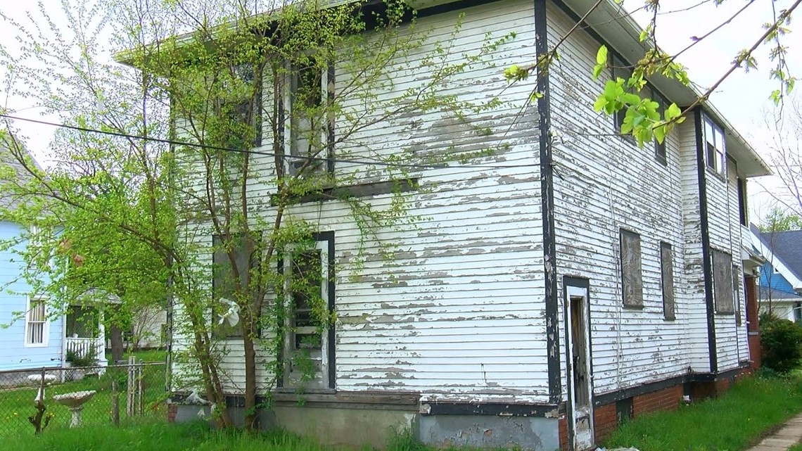 Call 11 for Action: Neighbors complain of vacant, neglected properties ...