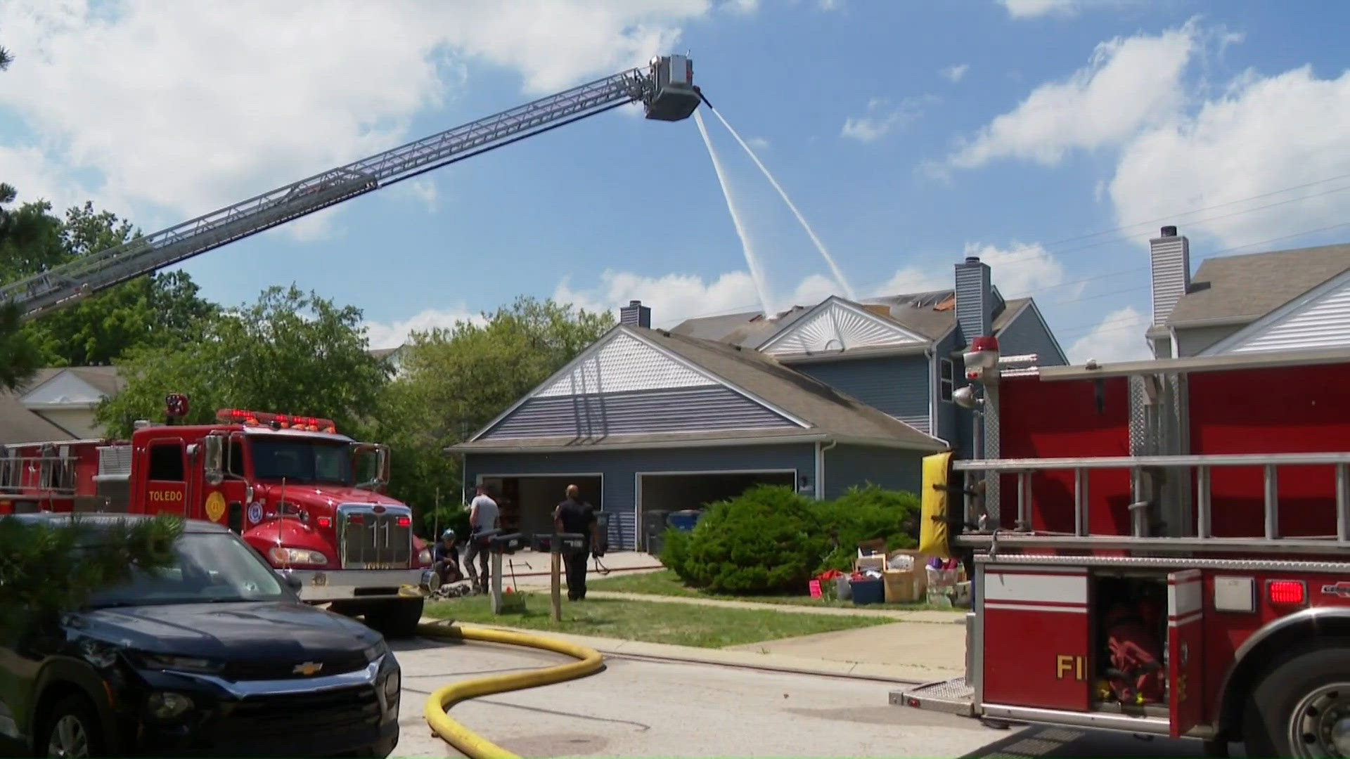 2 firefighters taken to the hospital while battling south Toledo house ...