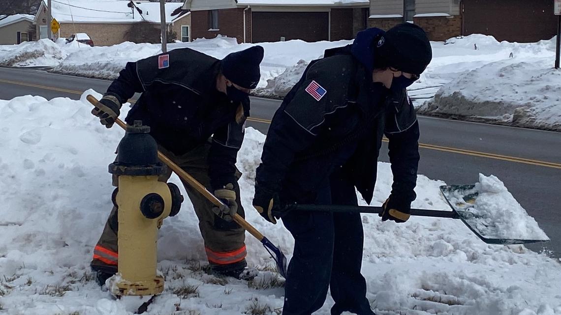 Shovel out fire hydrants during snow | wtol.com
