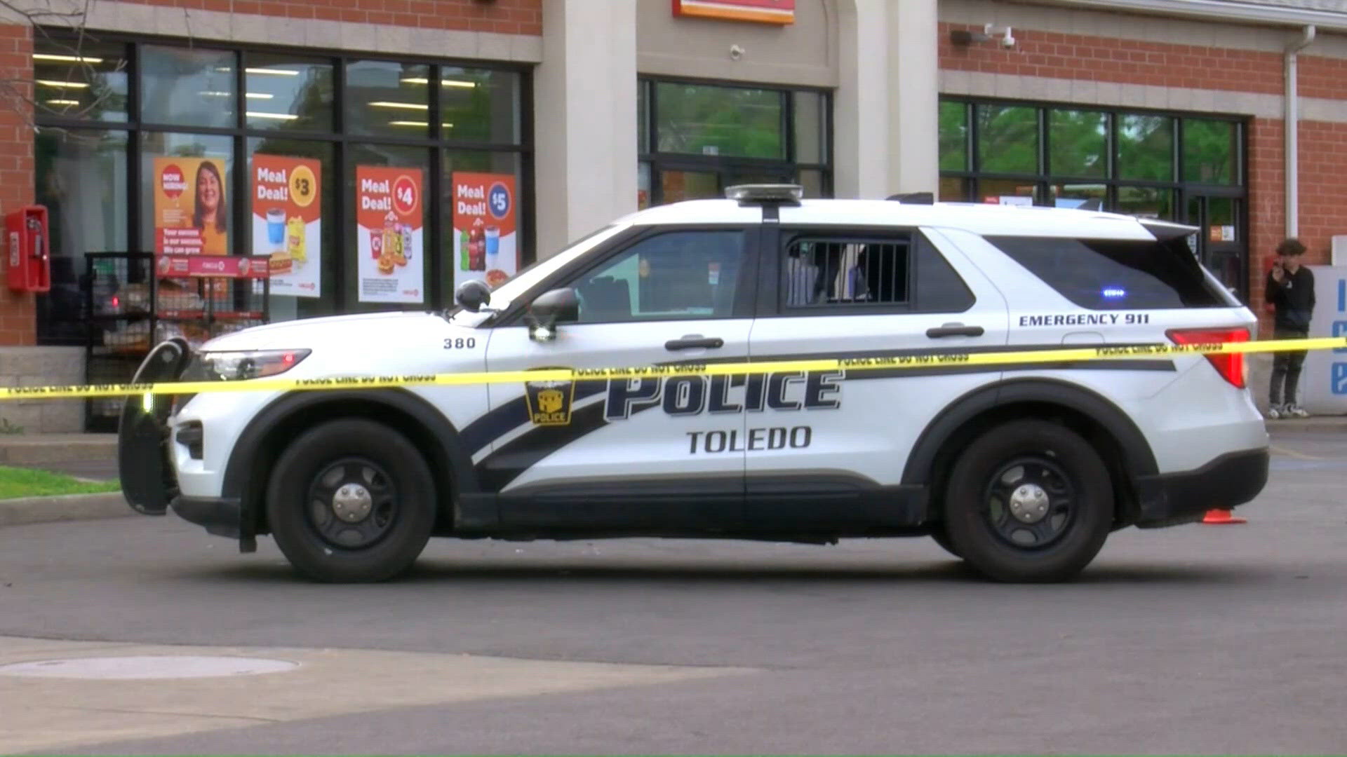 Police: man injured in shooting at Chasers Bar | wtol.com