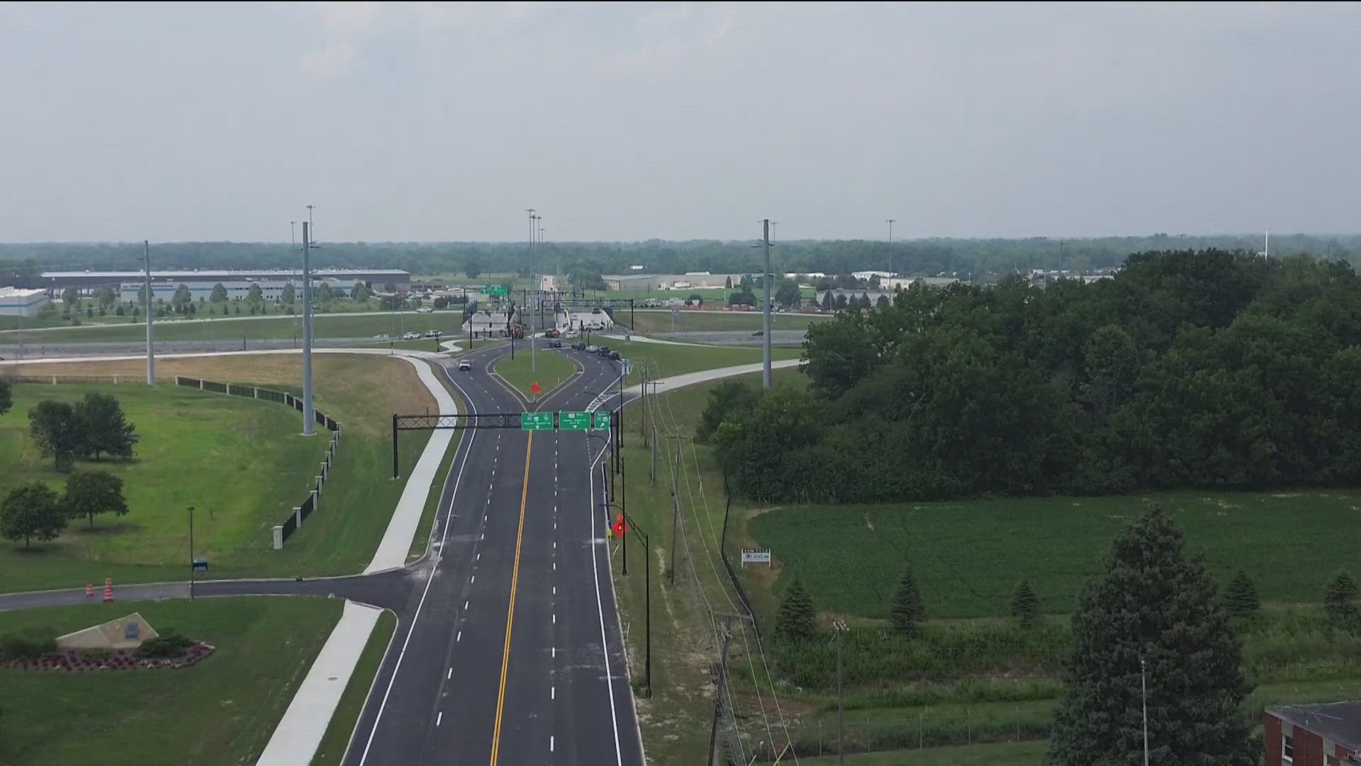 Diverging diamond interchange opens in Maumee at I-475 and U.S. 20A ...