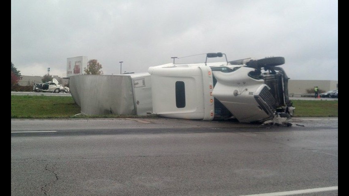 1 dead, US-23/I-475 SB reopened after multi-vehicle wreck | wtol.com