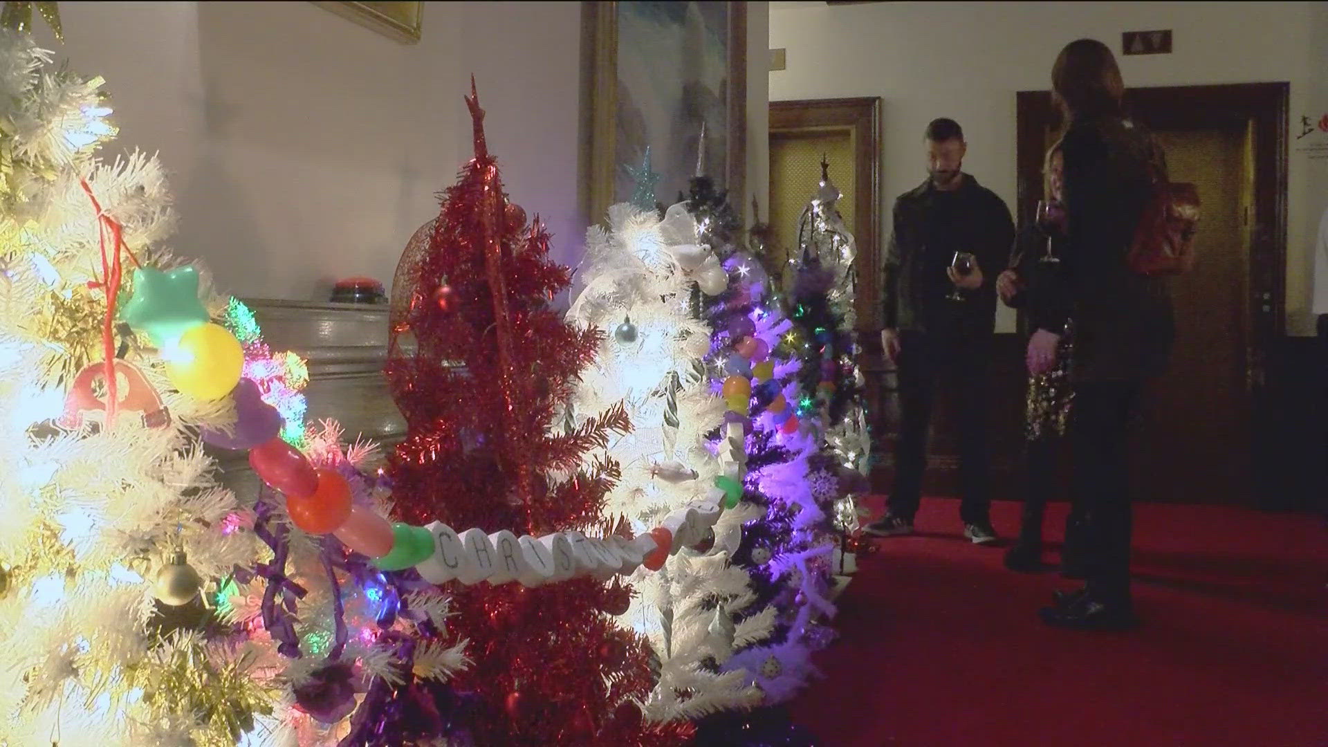 Toledo Club's Parade of Trees starts for 18th year | wtol.com