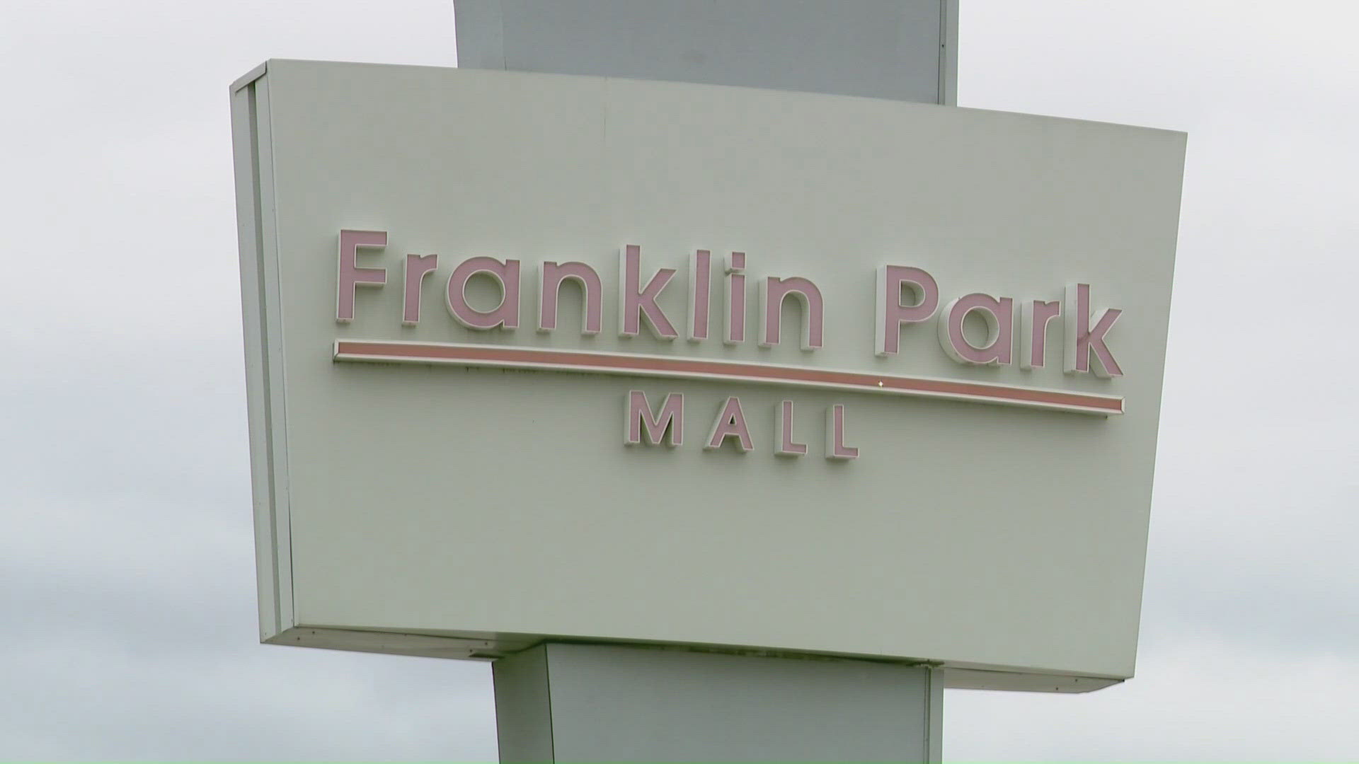 Area's only standalone Cinnabon opening at Franklin Park Mall on Monday ...