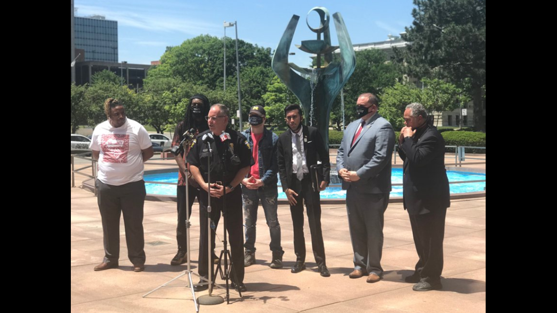 Toledo city leaders apologize to peaceful protesters injured during ...