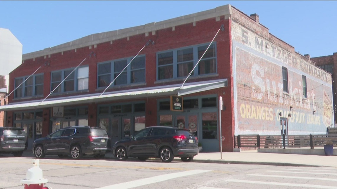 Police Arrest Man For Threatening Person With Loaded Gun Inside