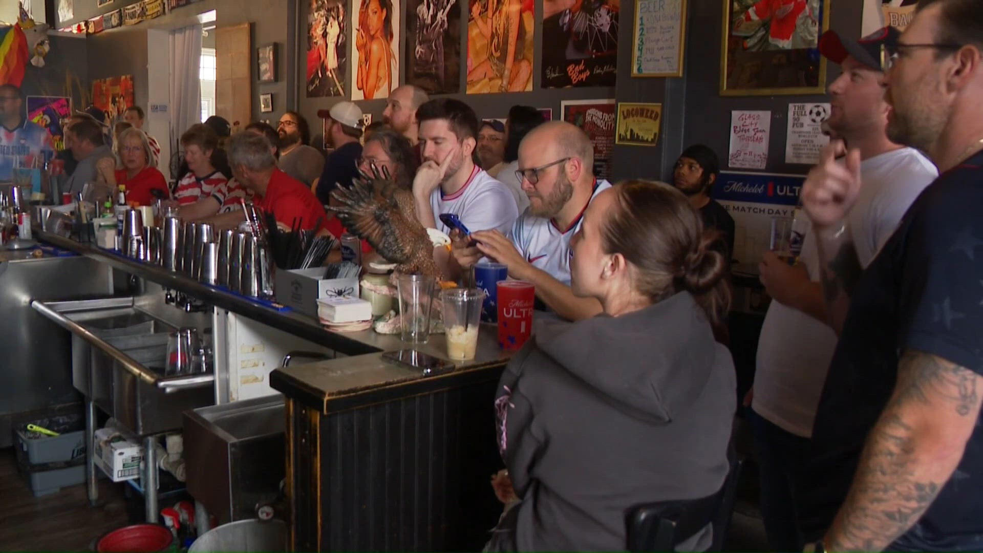 Switchboard hosts World Cup watch party | wtol.com