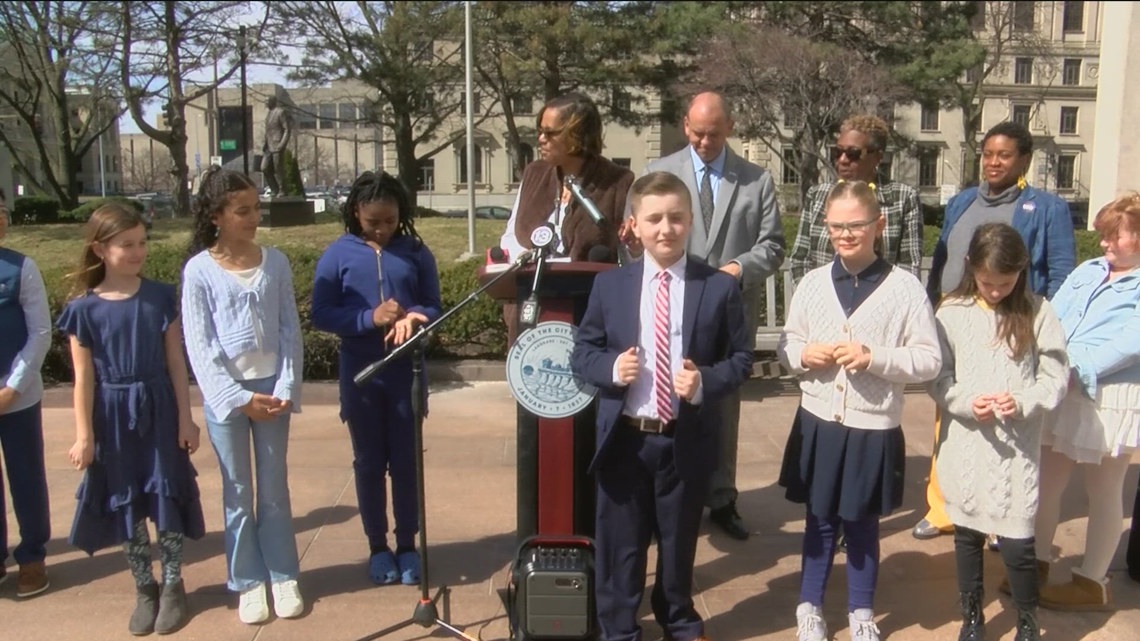 Toledo names new kid mayor | wtol.com