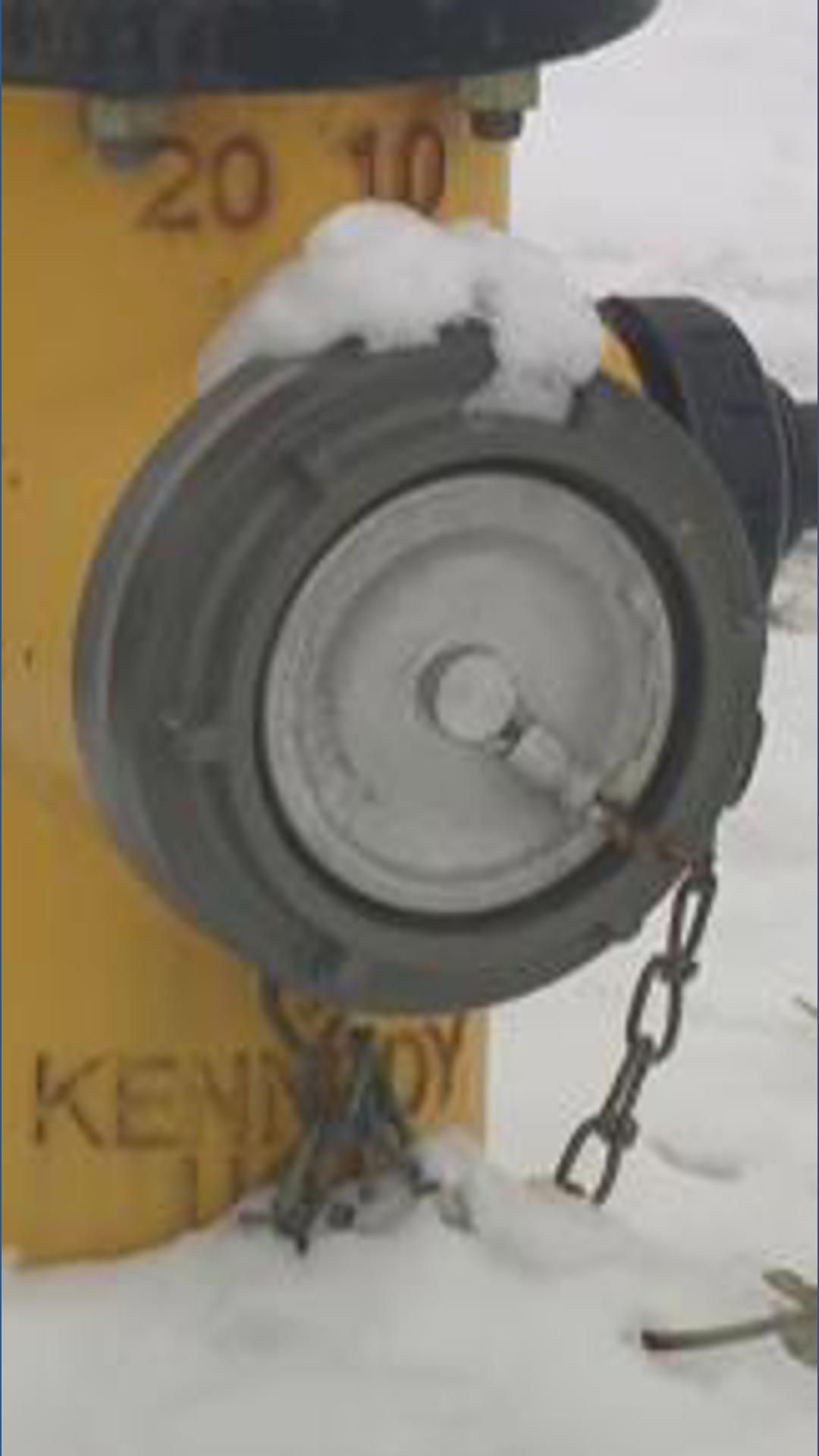 Frozen and snow-covered hydrants pose a challenge for fire crews | wtol.com