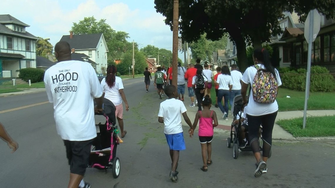 Group marches to end gang violence in Toledo | wtol.com