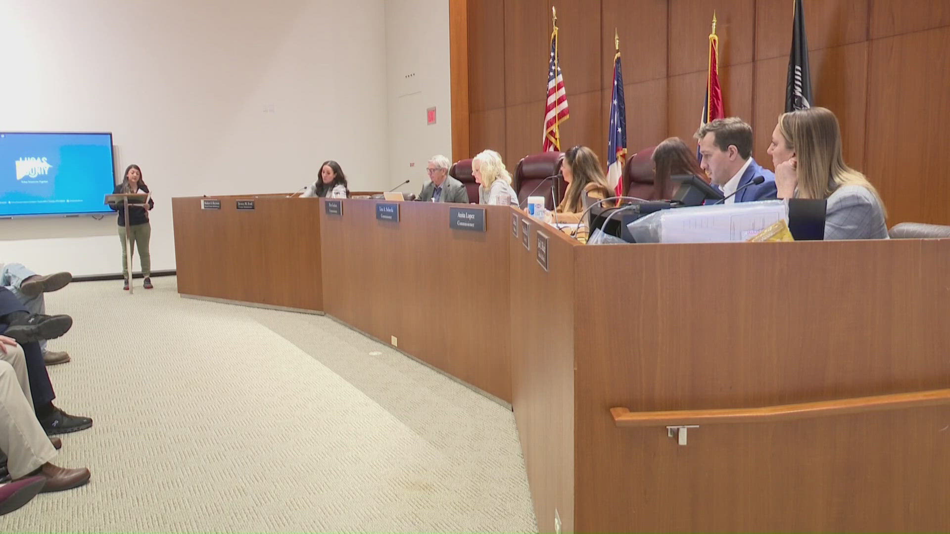 Commissioner labels ICE a ‘terrorist group’ as Lucas County revisits ...