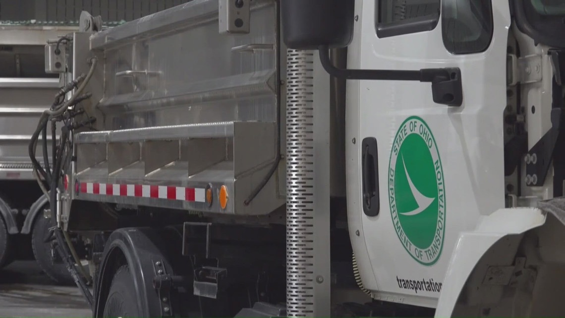 ODOT crews work 12-hour shifts ahead of major winter storm | wtol.com
