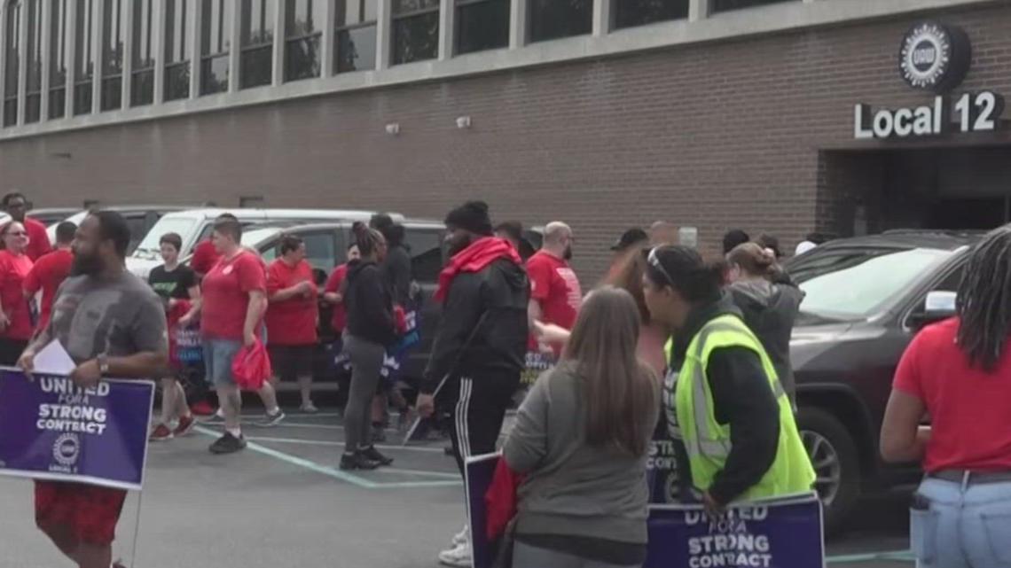 Economic impact of potential UAW strikes: Progress made in Stellantis negotiations, still no ...