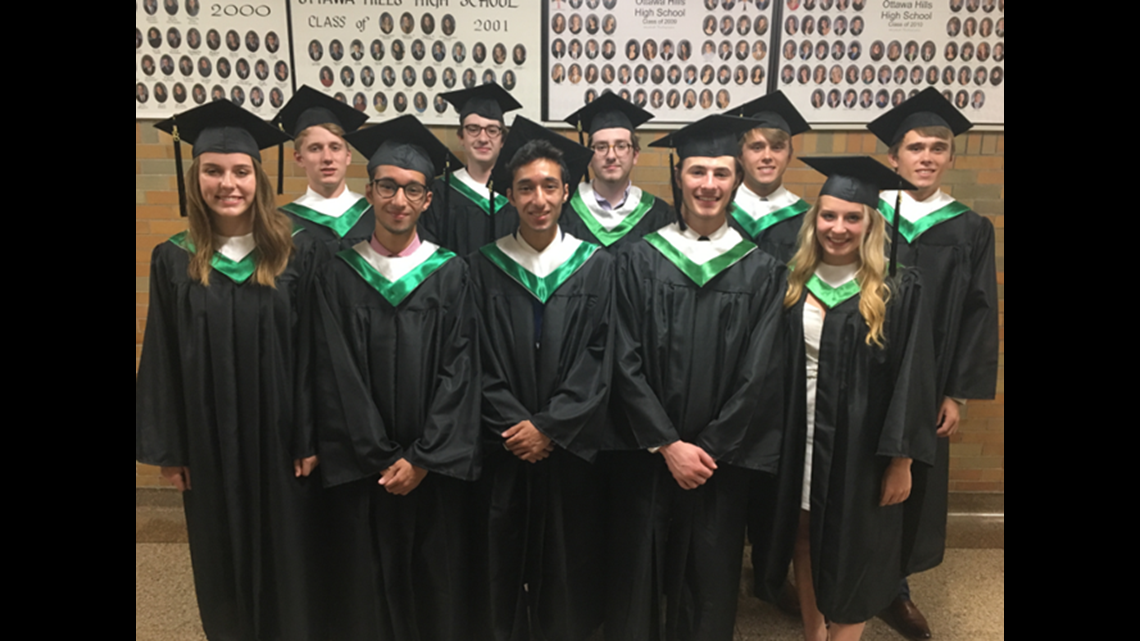 Seeing double at Ottawa Hills graduation | wtol.com