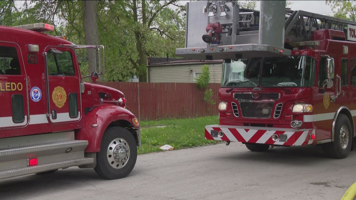 How Toledo Fire and Rescue crews stay cool in the heat | wtol.com