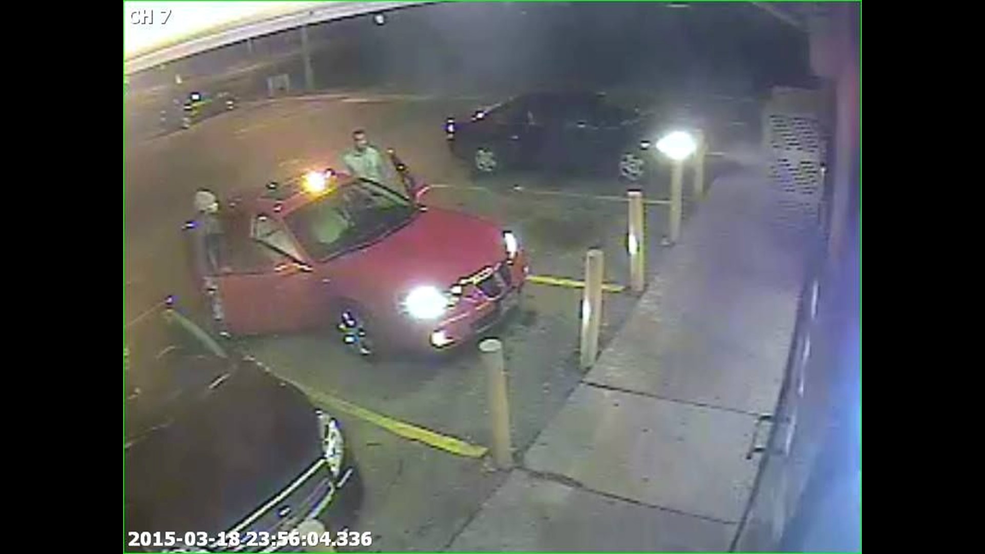 Tpd Looking For 2 Suspects In South Toledo Carryout Robbery Wtol