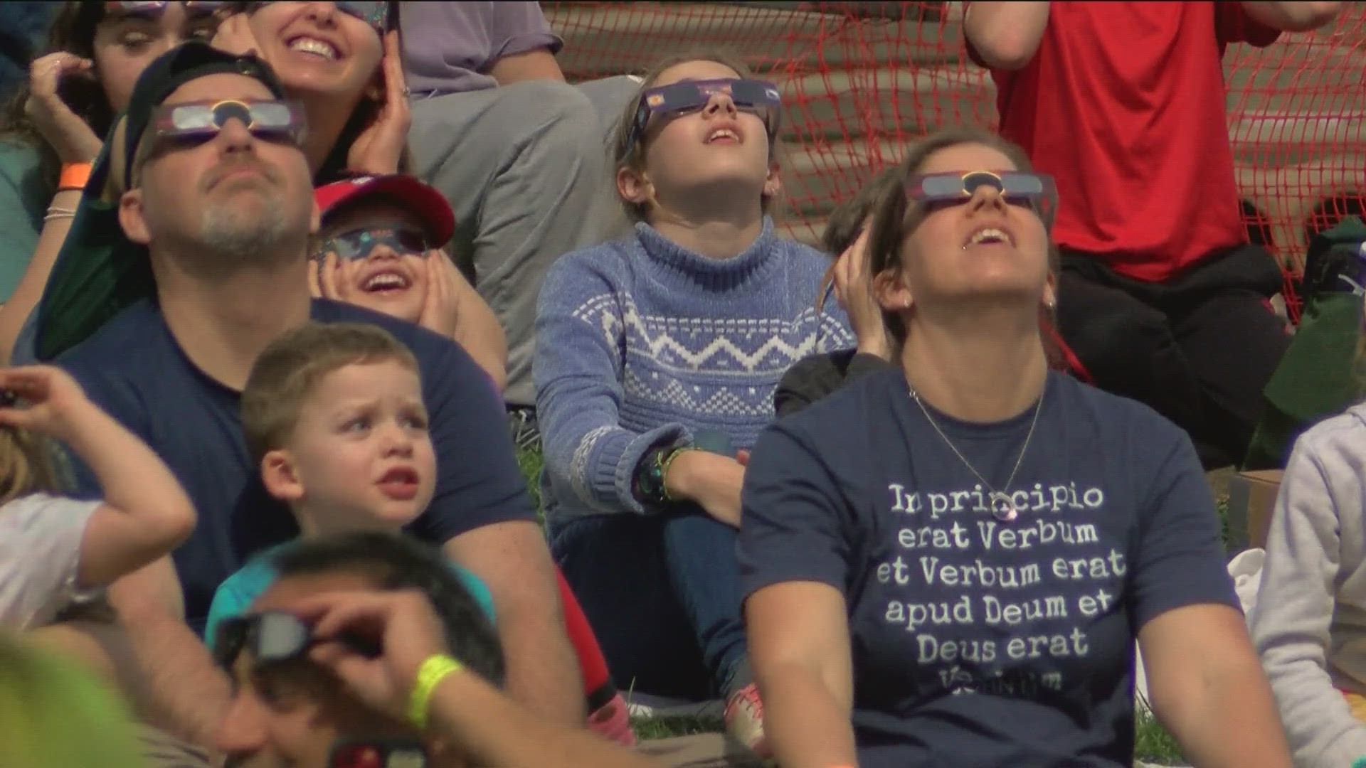 Visitors to Toledo for the solar eclipse stick around for second day to ...
