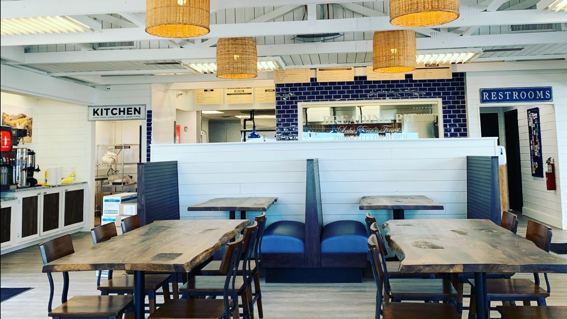 Jolly Roger's Seafood House in Port Clinton moves | wtol.com