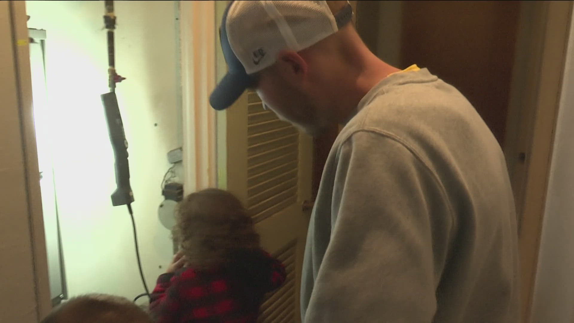 Toledo family receives free furnace and AC through community aid | wtol.com