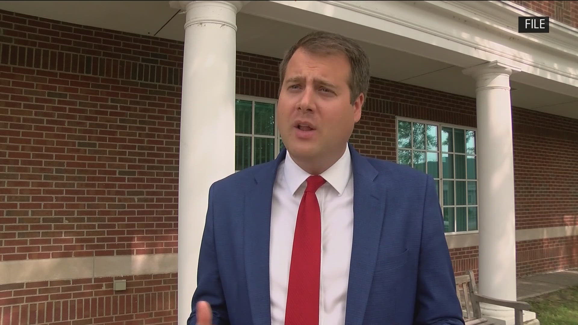 Derek Merrin announces second bid for US House | wtol.com