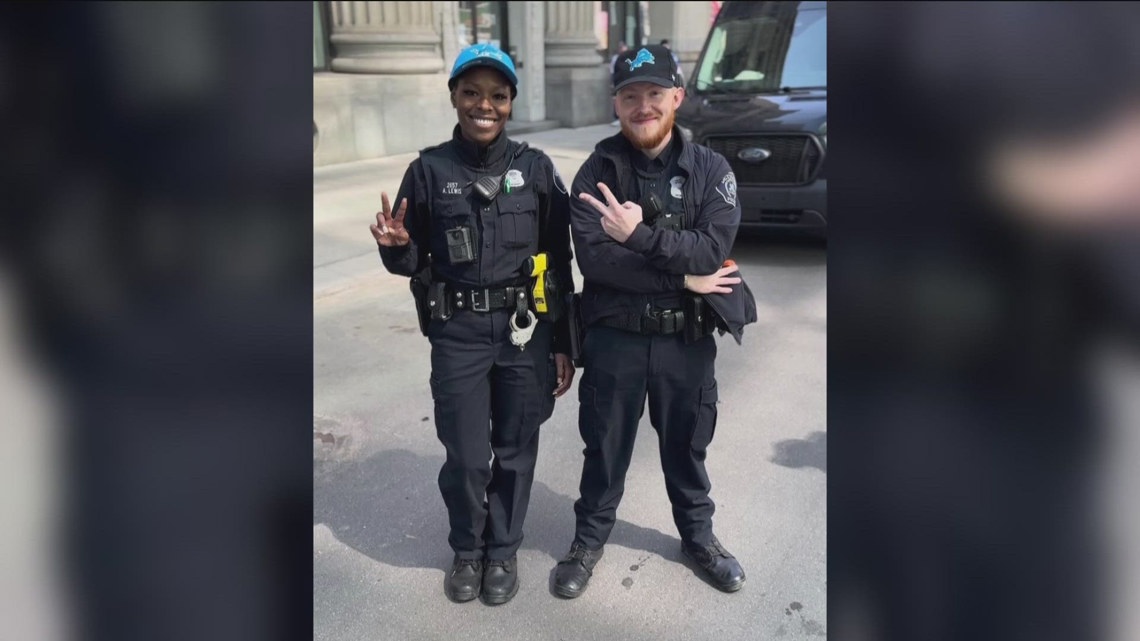 Detroit police officers permitted to wear Lions hats during playoff run ...