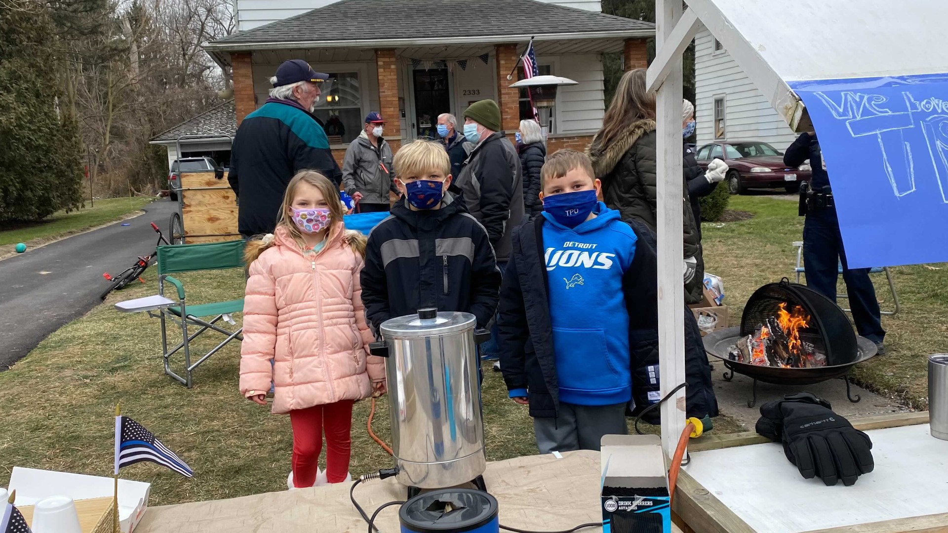 Kid holds hot cocoa stand, raises money for Ofc. Stalker's family ...
