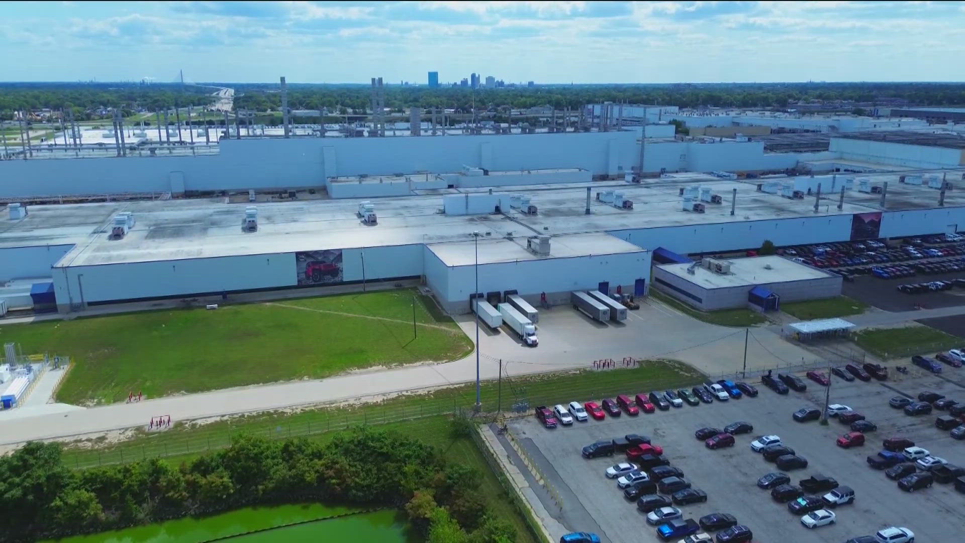 Toledo Assembly Complex to add third vehicle to production line | wtol.com