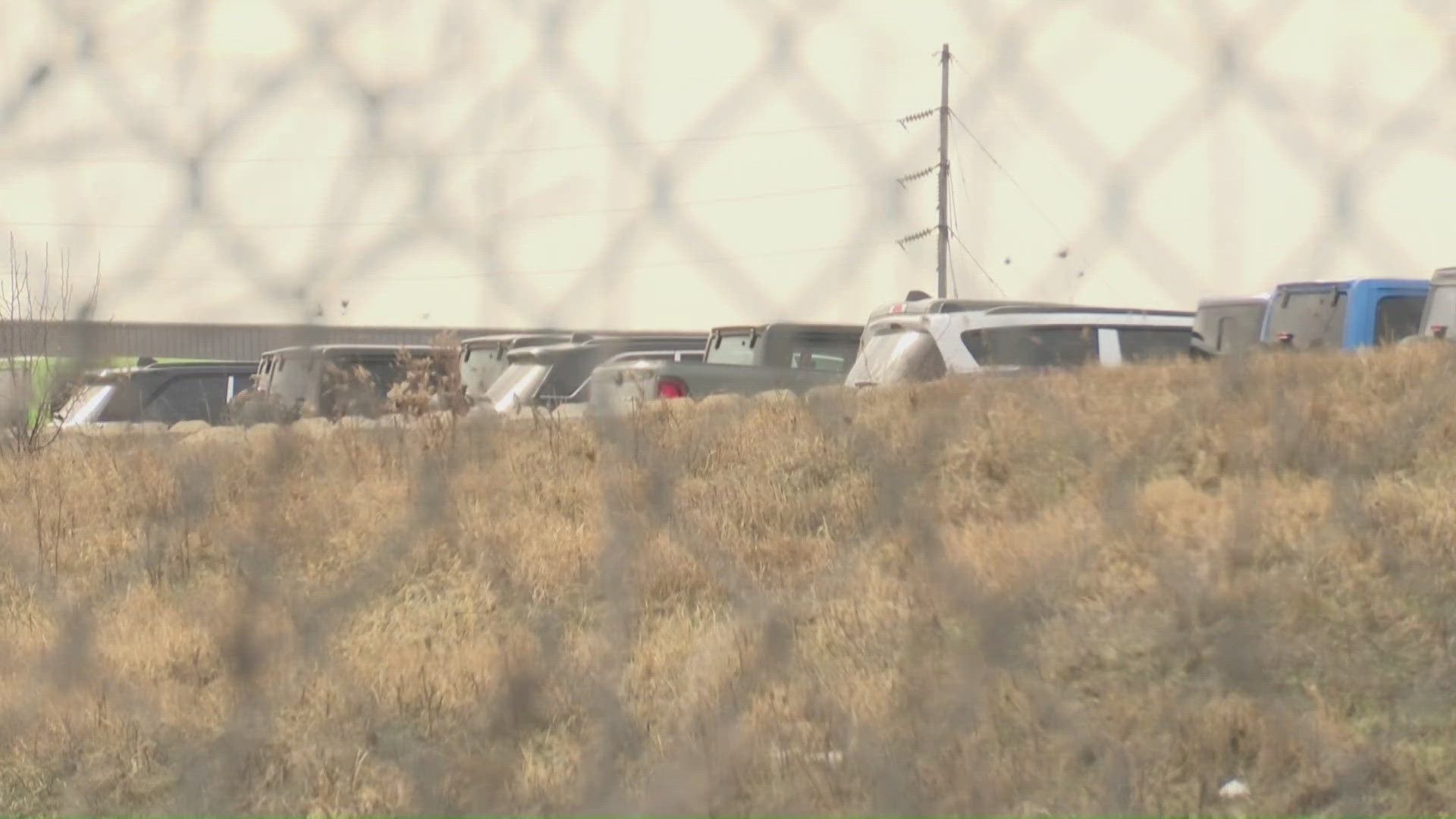 City crews work to repair water main break in downtown Toledo | wtol.com