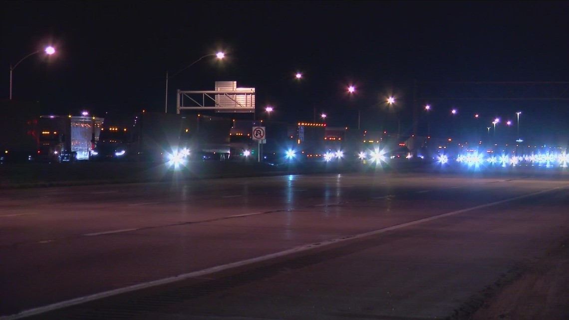 I-75 NB lanes closed after a semi crashed into overpass Friday morning ... I-75 NB lanes closed after a semi crashed into overpass Friday morning ...