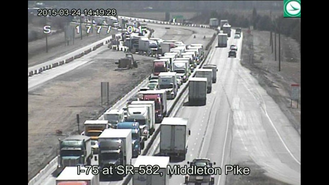 Crash shuts down northbound lanes of I-75 between Perrysburg and ...