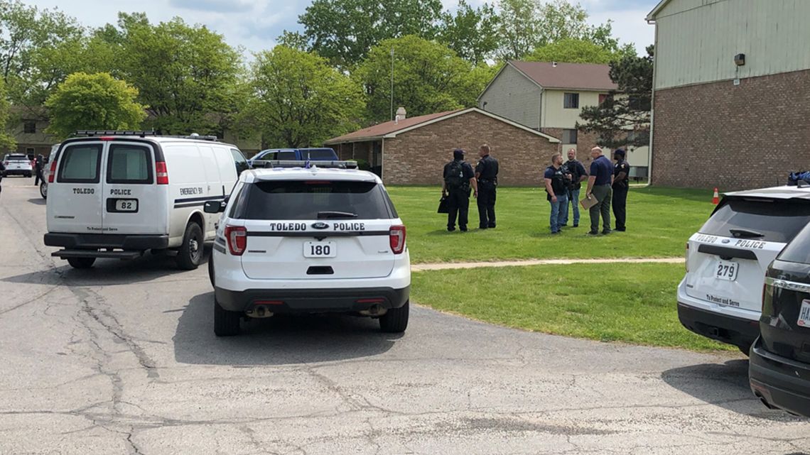 Toledo gun violence male shot at Byrneport Apartments | wtol.com
